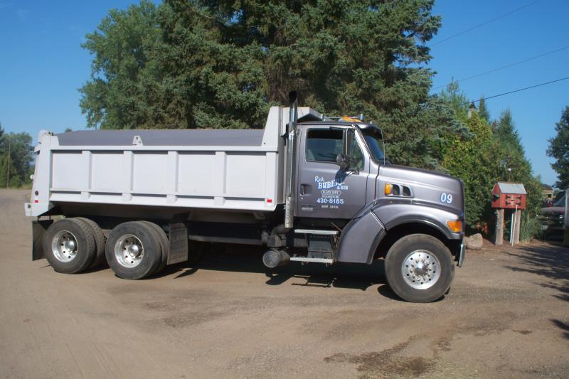 Contact Buberl and Son for Landscape Mulch and Black Dirt Stillwater, MN